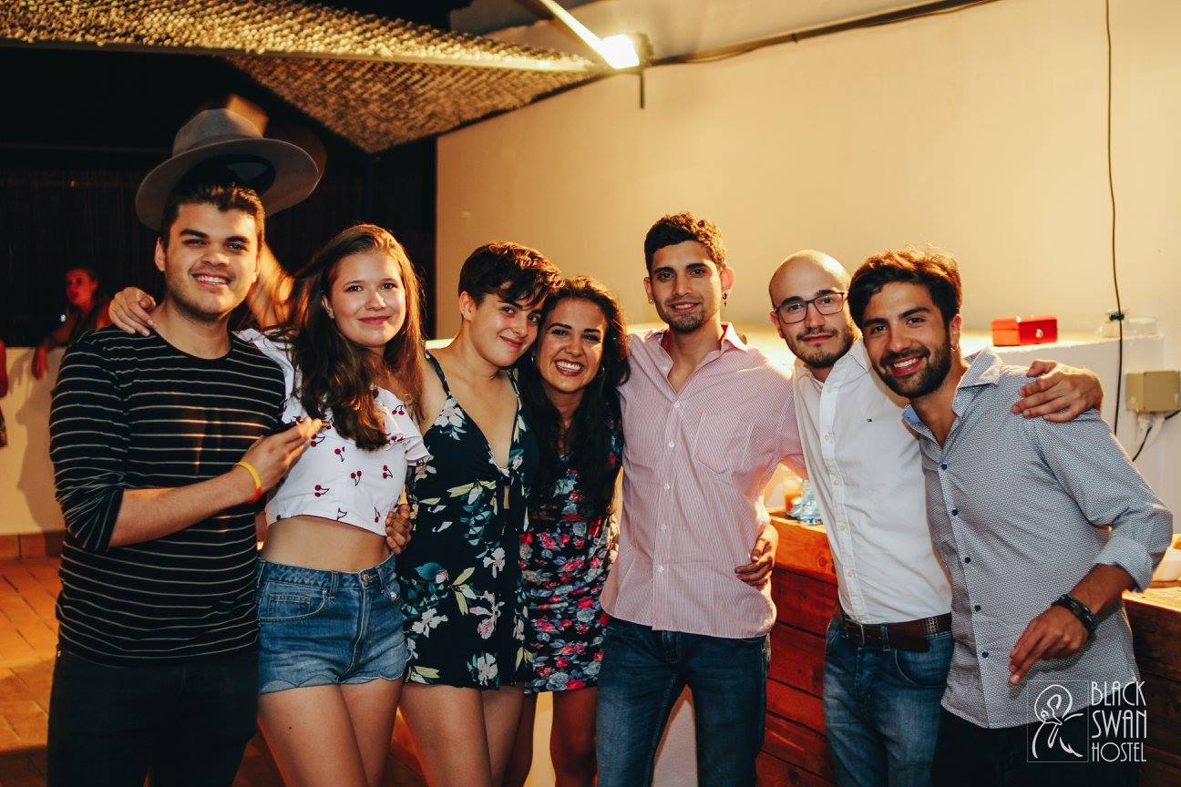 Paid Hostel Receptionist Job In Sevilla | Hostel Jobs