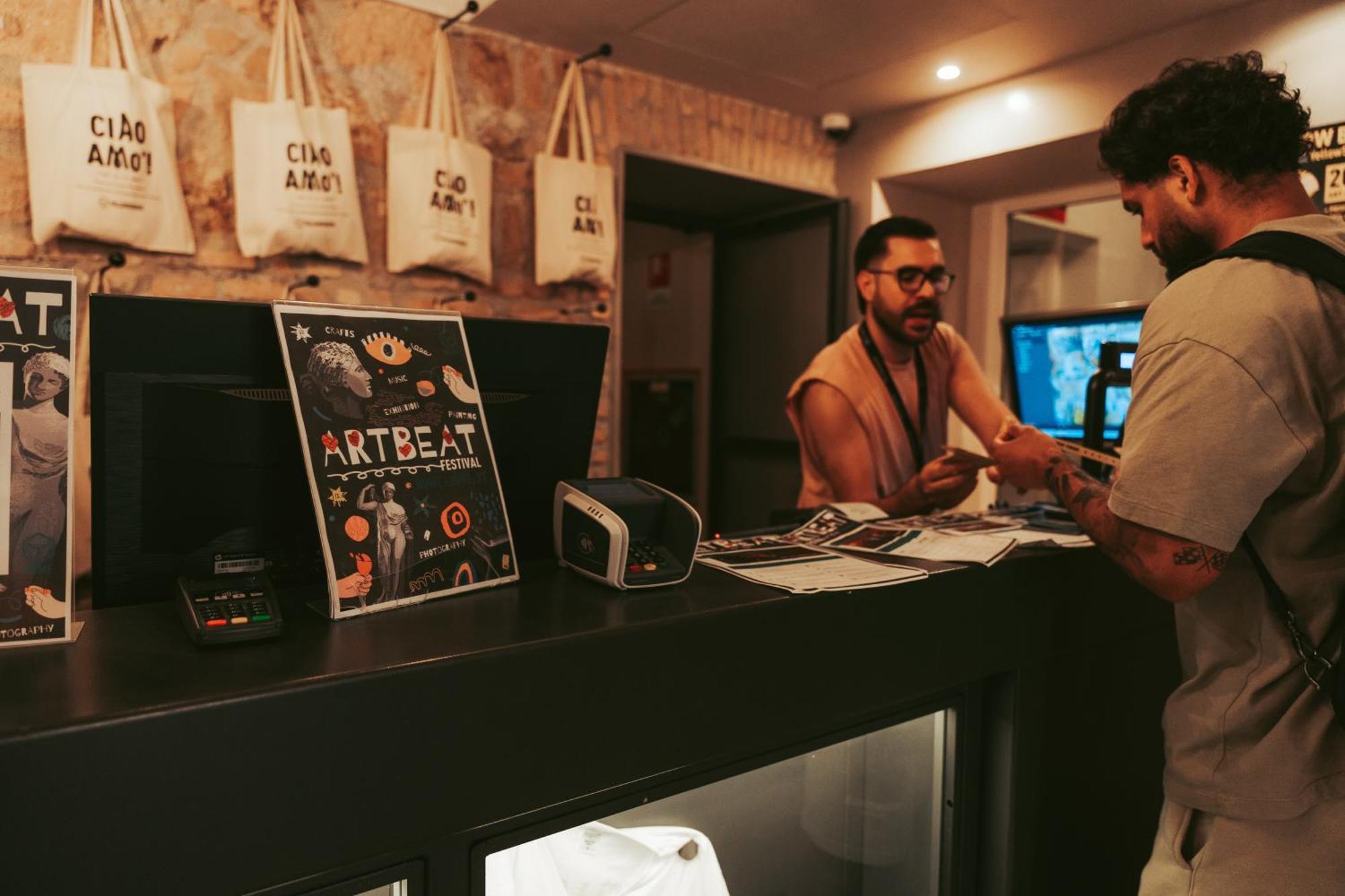 YellowSquare Rome | Hostel Jobs